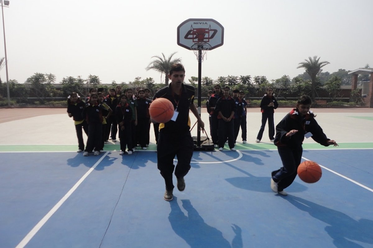 RMG Maheshwari English School Gallery, Photos & Videos